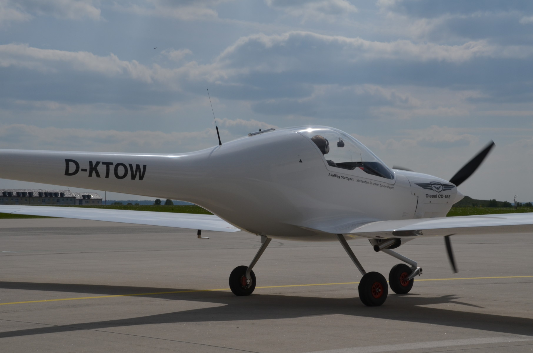 Highspeed Taxi Test mit der fs35 - Akaflieg Stuttgart