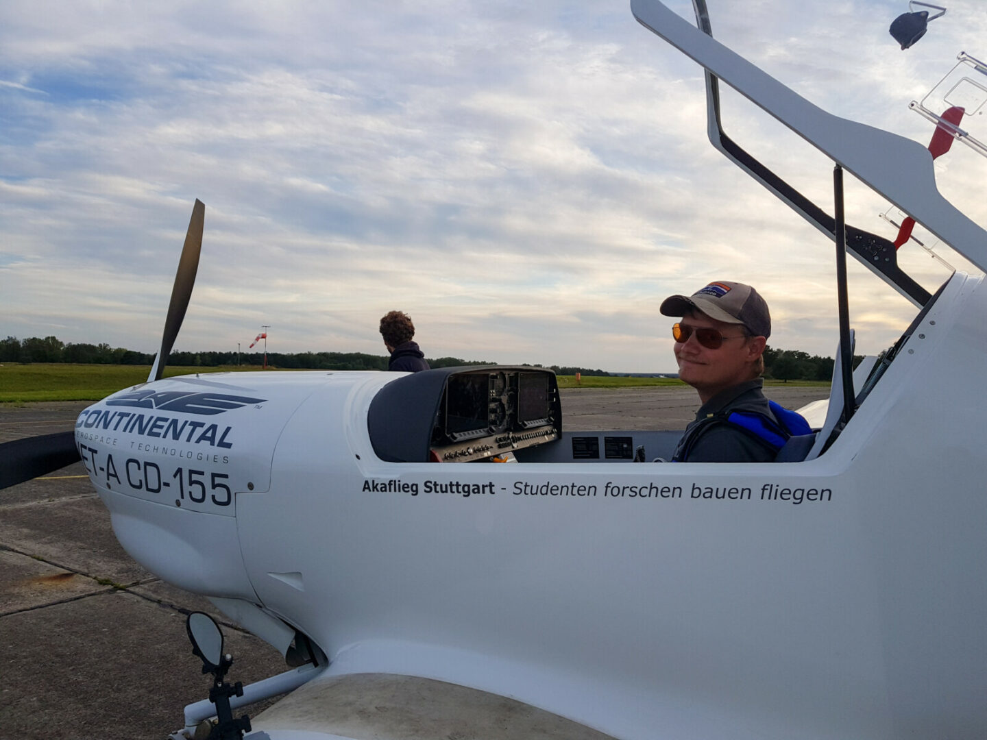 Aerotow Test fs35 - Akaflieg Stuttgart